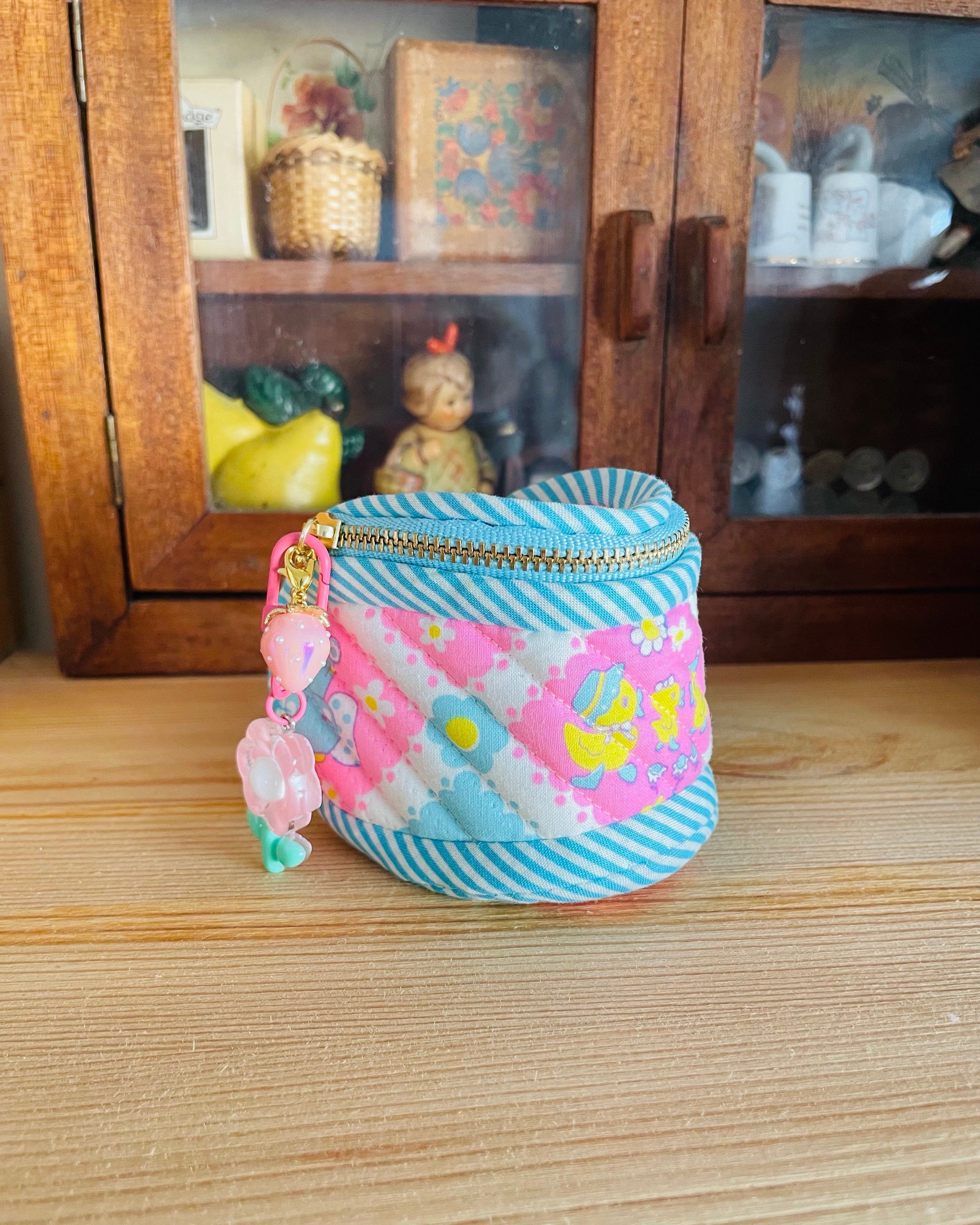 Sewing Kit -- Littleton Pouch (antique pink & blue) – Rose Garden Patchwork