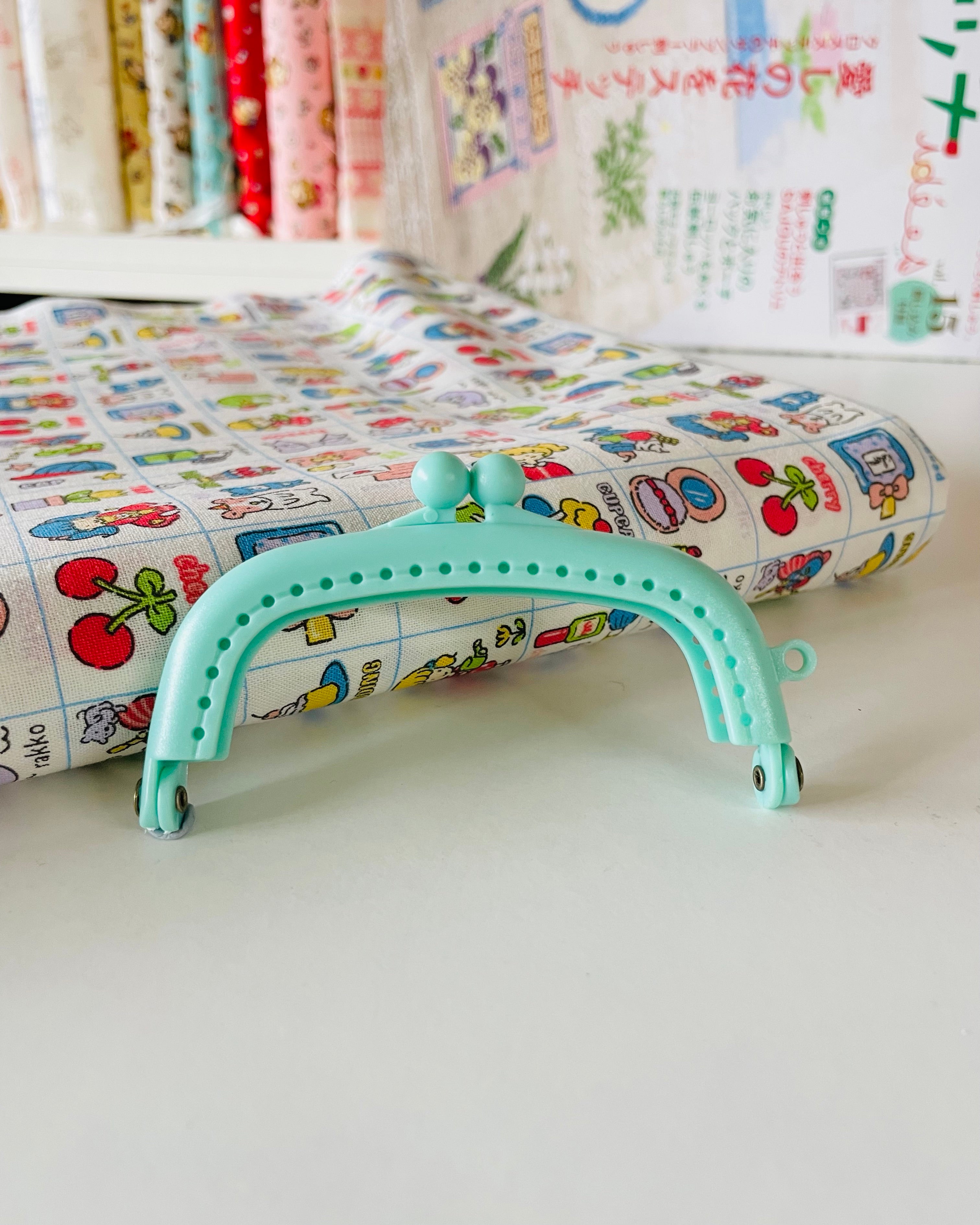 Bag Making Accessories & Kiss Clasps – Rose Garden Patchwork